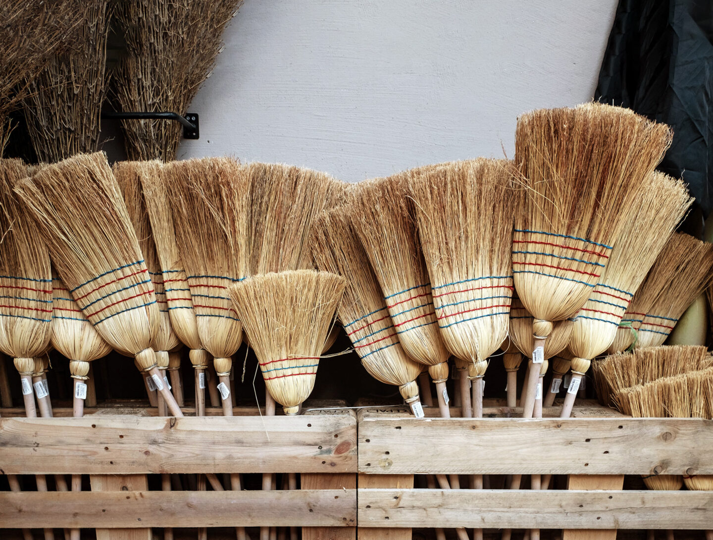 Take a spring cleaning approach to your investment plan | Wells Fargo ...
